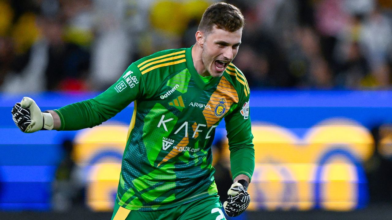 Bento, ex-Athletico, pode perder espaço no Al-Nassr